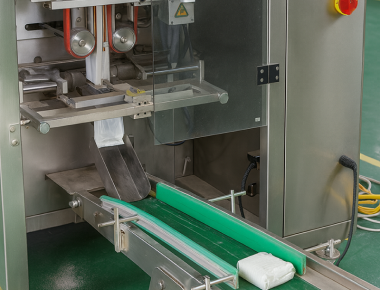 Clean and Salt Packaging Machine with Inline Verification and Metal ...